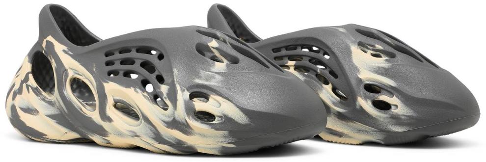 Yeezy Foam Runner MXT Moon Grey YZFRMM - Hype Merch